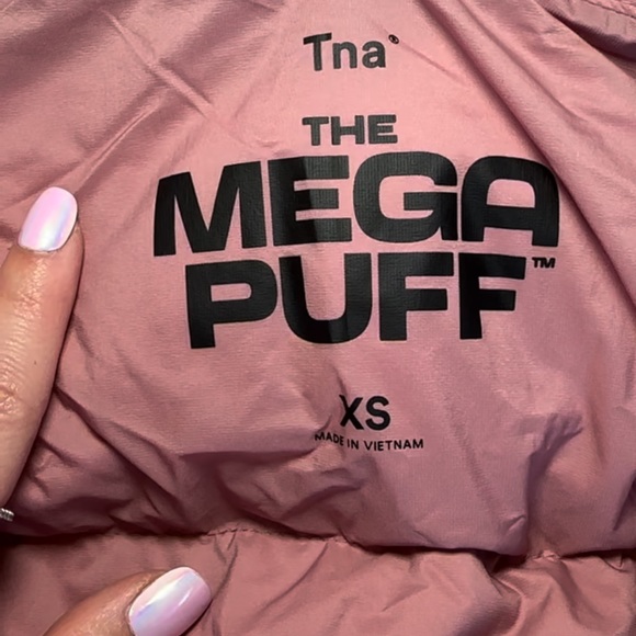 Aritzia | Jackets & Coats | Aritzia Tna The Mega Puff | Poshmark
